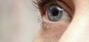 Ojeras moradas: causas y soluciones - Alma Médica